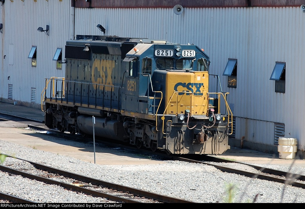 CSX 8251